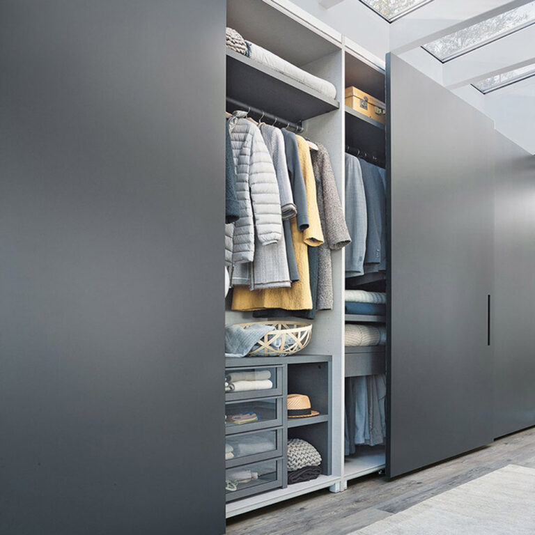 Luxury Aluminum Glass Walk In Closet – CBMmart